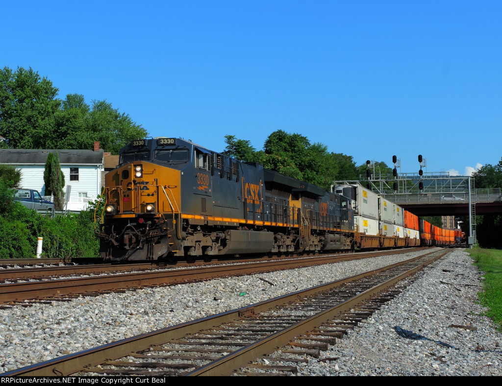 CSX 3330 and 3412